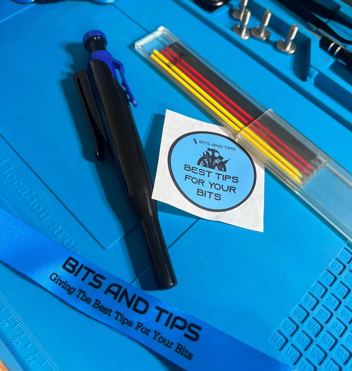 Construction Pencil Deep Hole Marker with built in sharpener and 6 ...